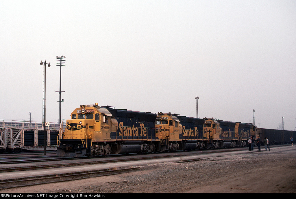 ATSF 3800